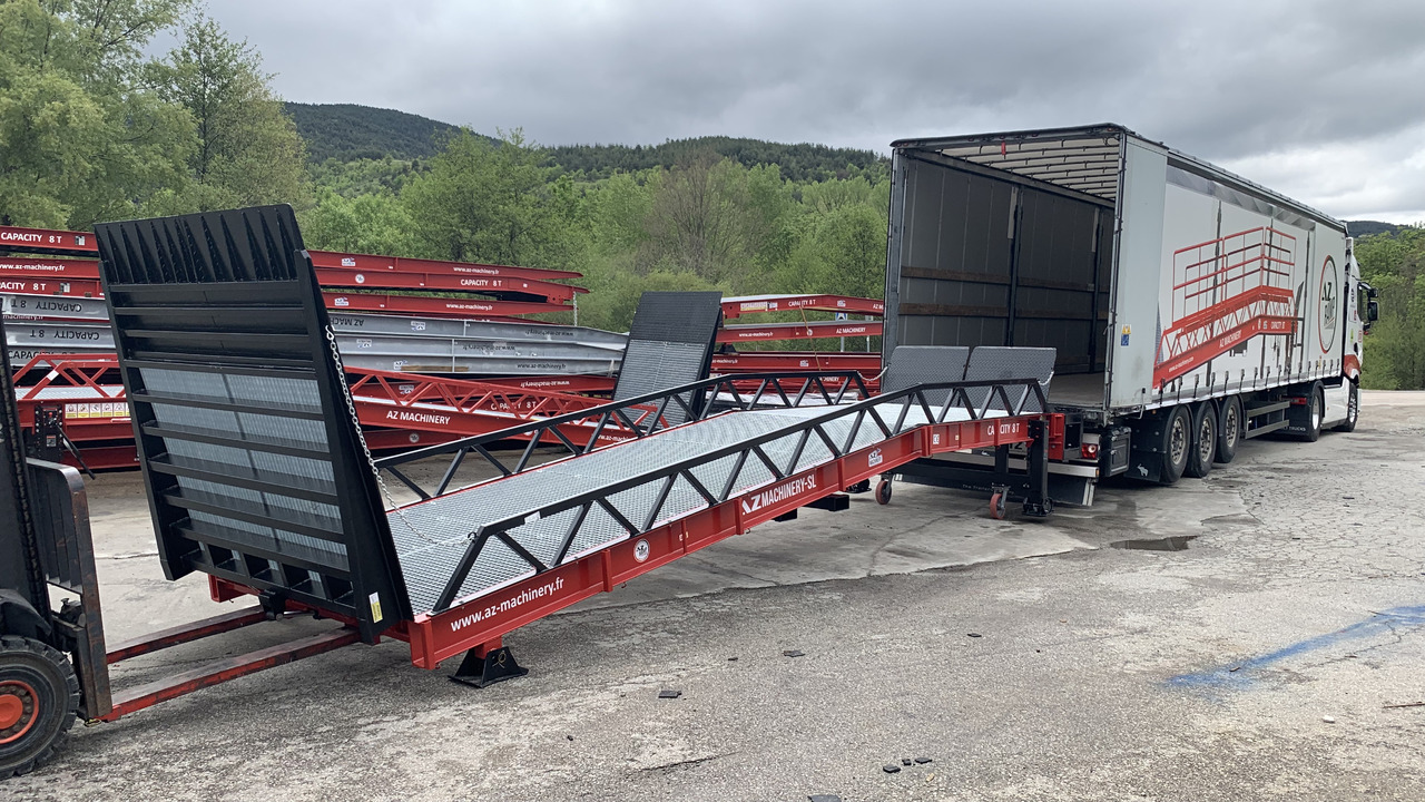 Купить новый Погрузочная рампа AZ RAMP STAR- 8T mobile loading ramp, ID ...